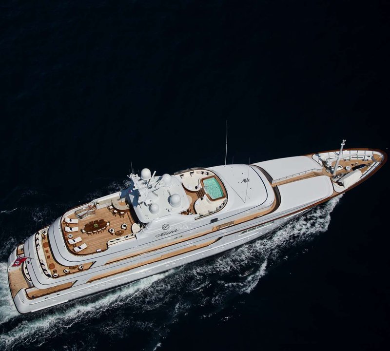 62m CUSTOM SUPERYACHT Yacht Charter Details, Feadship | CHARTERWORLD ...